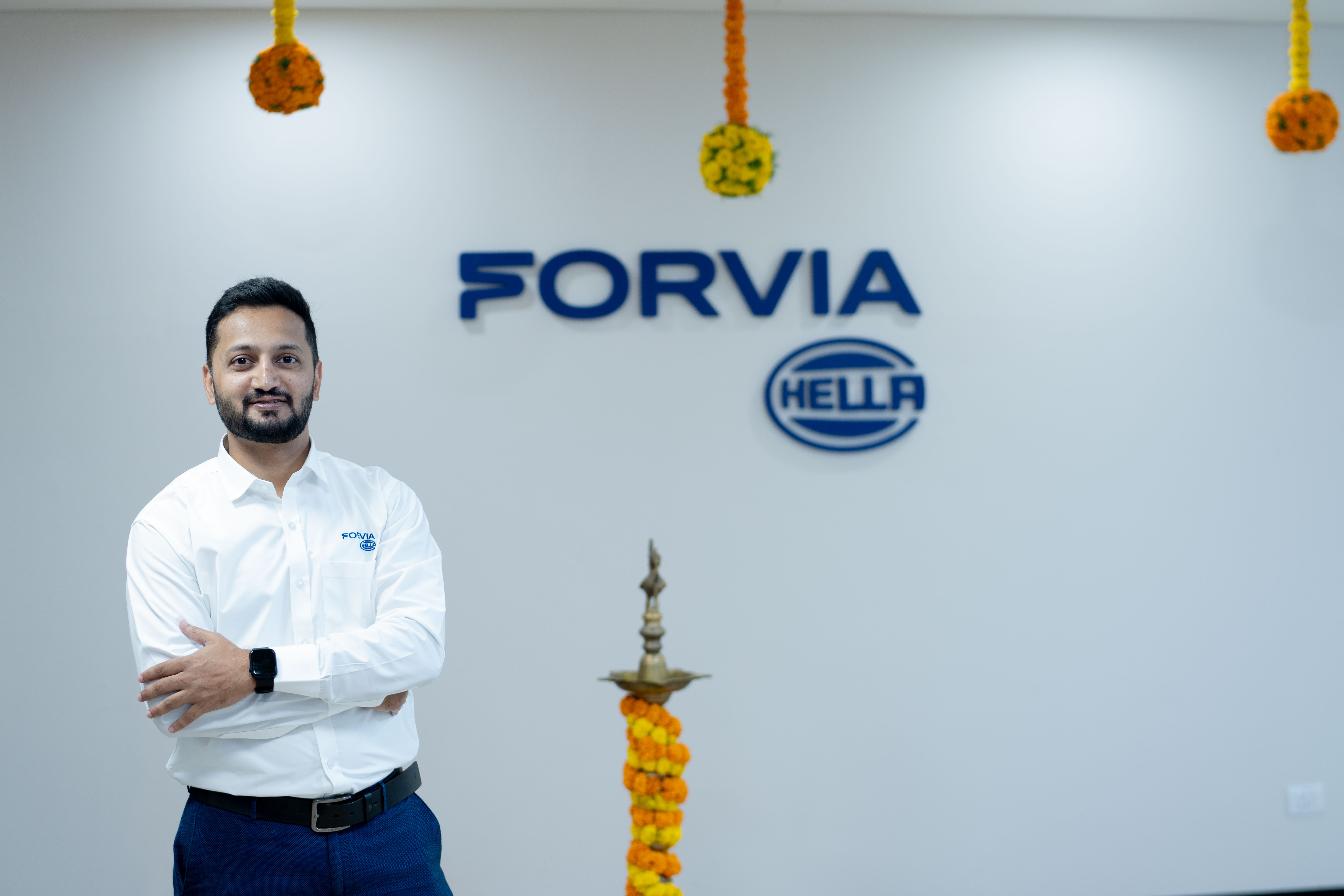 Homepage | FORVIA HELLA